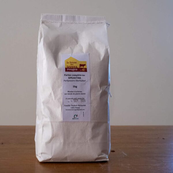 Farine complète d'épeautre bio - La ferme des Terres Rouges